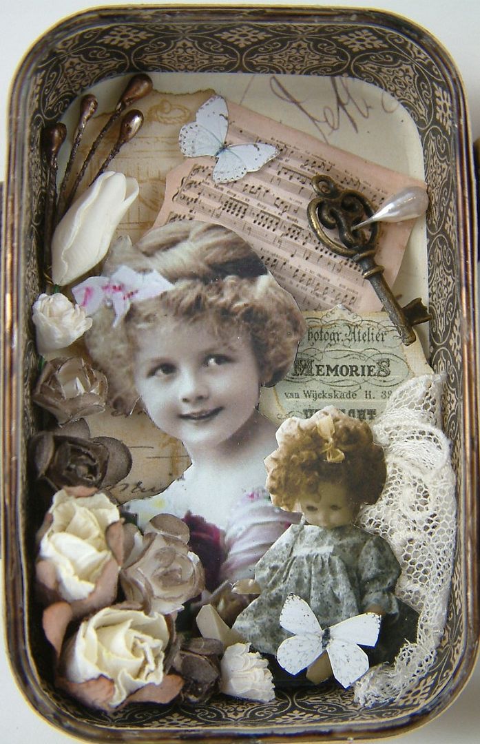 Artfully Musing: April 2012